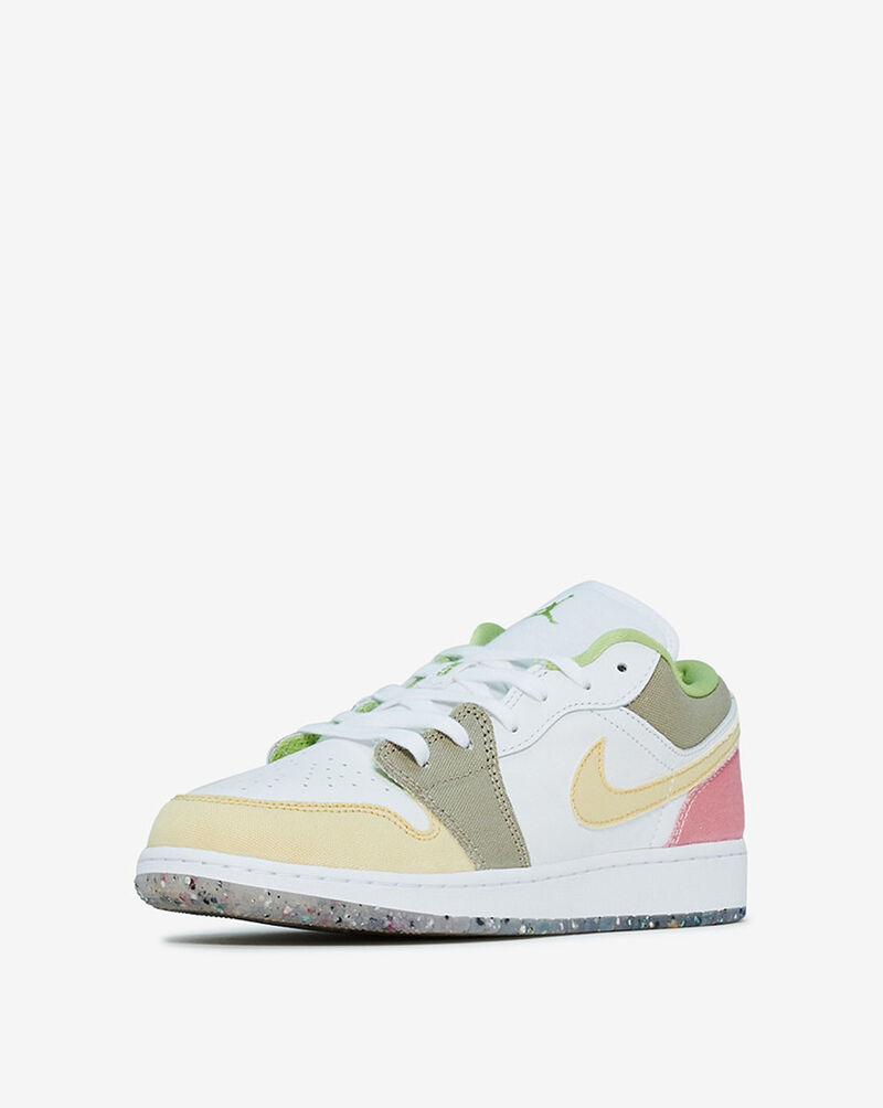 Shop Jordan Grade School Air Jordan 1 Low SE DJ0341-100 green | SNIPES USA