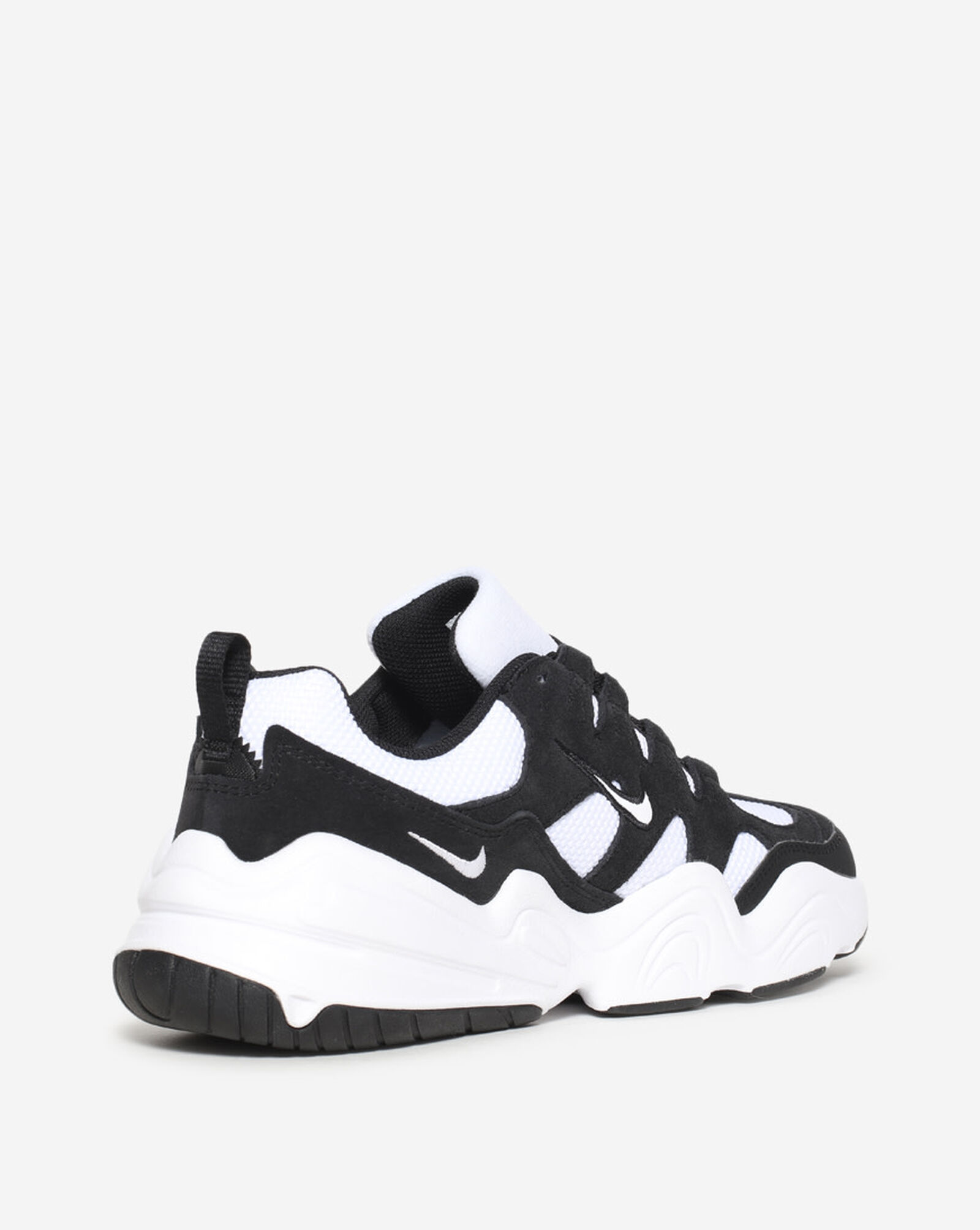 Shop Nike Tech Herra FJ9532-101 | SNIPES USA