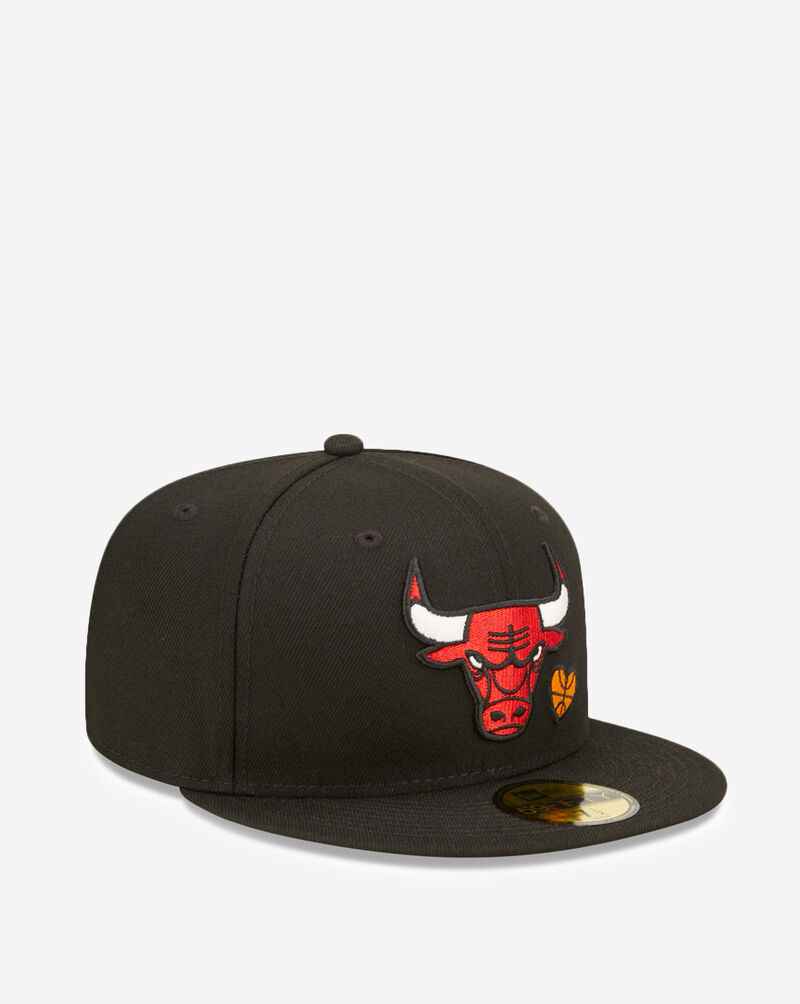Shop New Era 59Fifty Chicago Bulls Heart Fitted Hat 60243680-ERA black ...