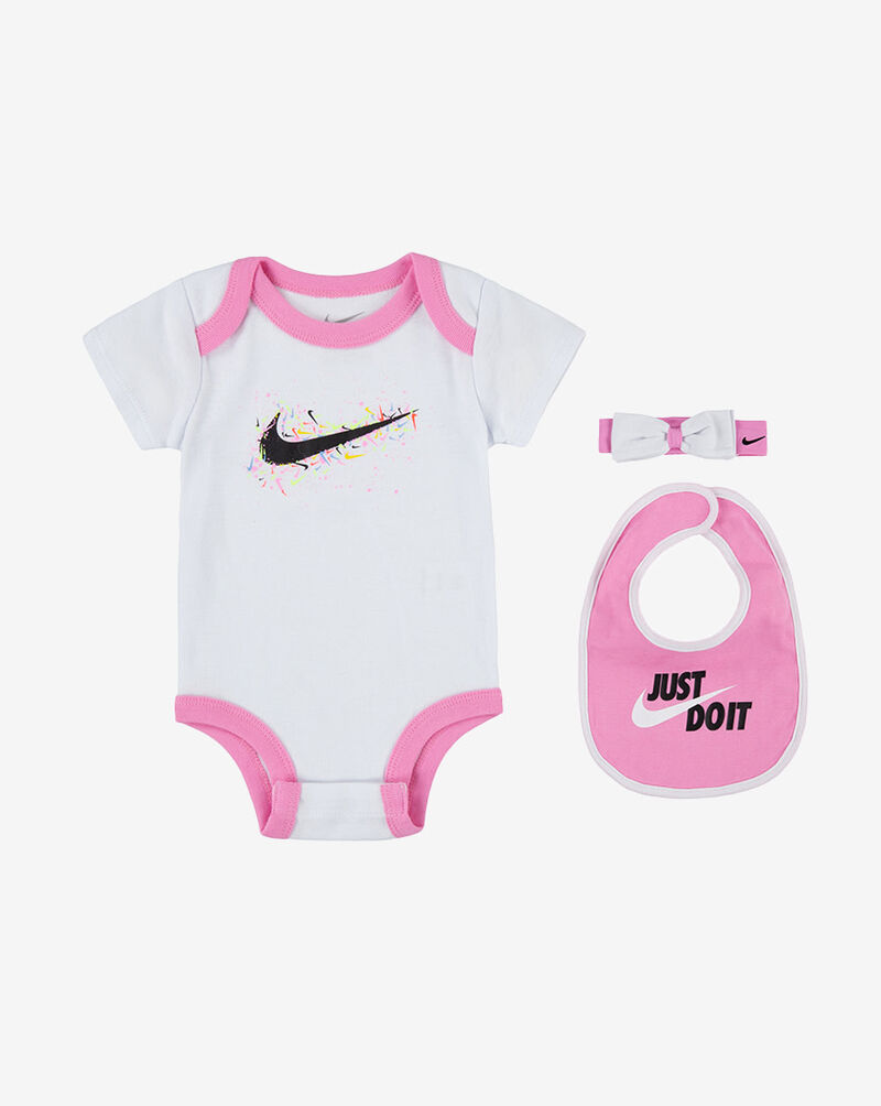 Shop Nike Girls' Swoosh Pop 3 Piece Set NN0805G-001 white | SNIPES USA