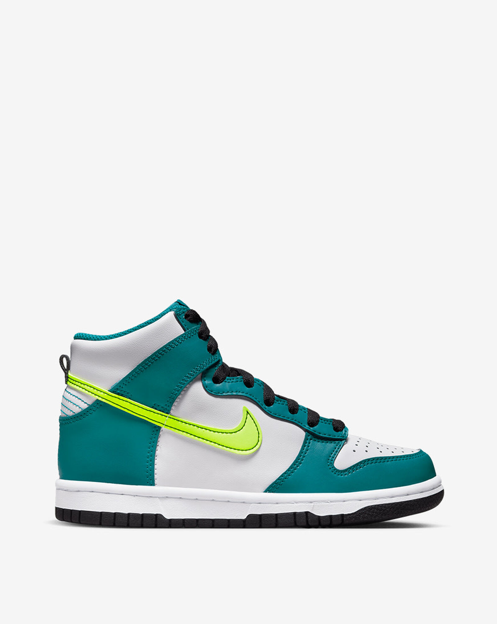 Shop Nike Grade School Dunk High DB2179-109 green | SNIPES USA