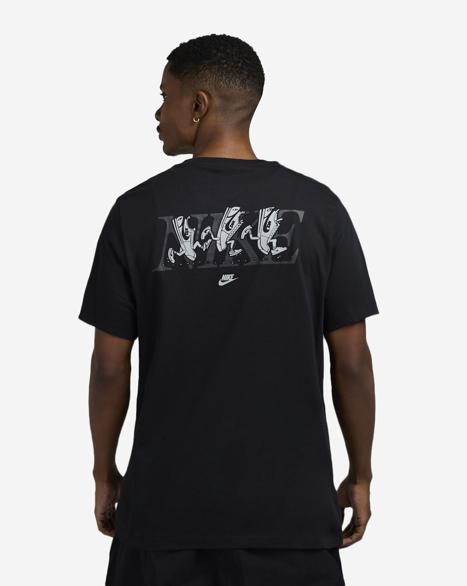 Shop Nike Club Run Shoe T-Shirt HJ0572-010 black | SNIPES USA