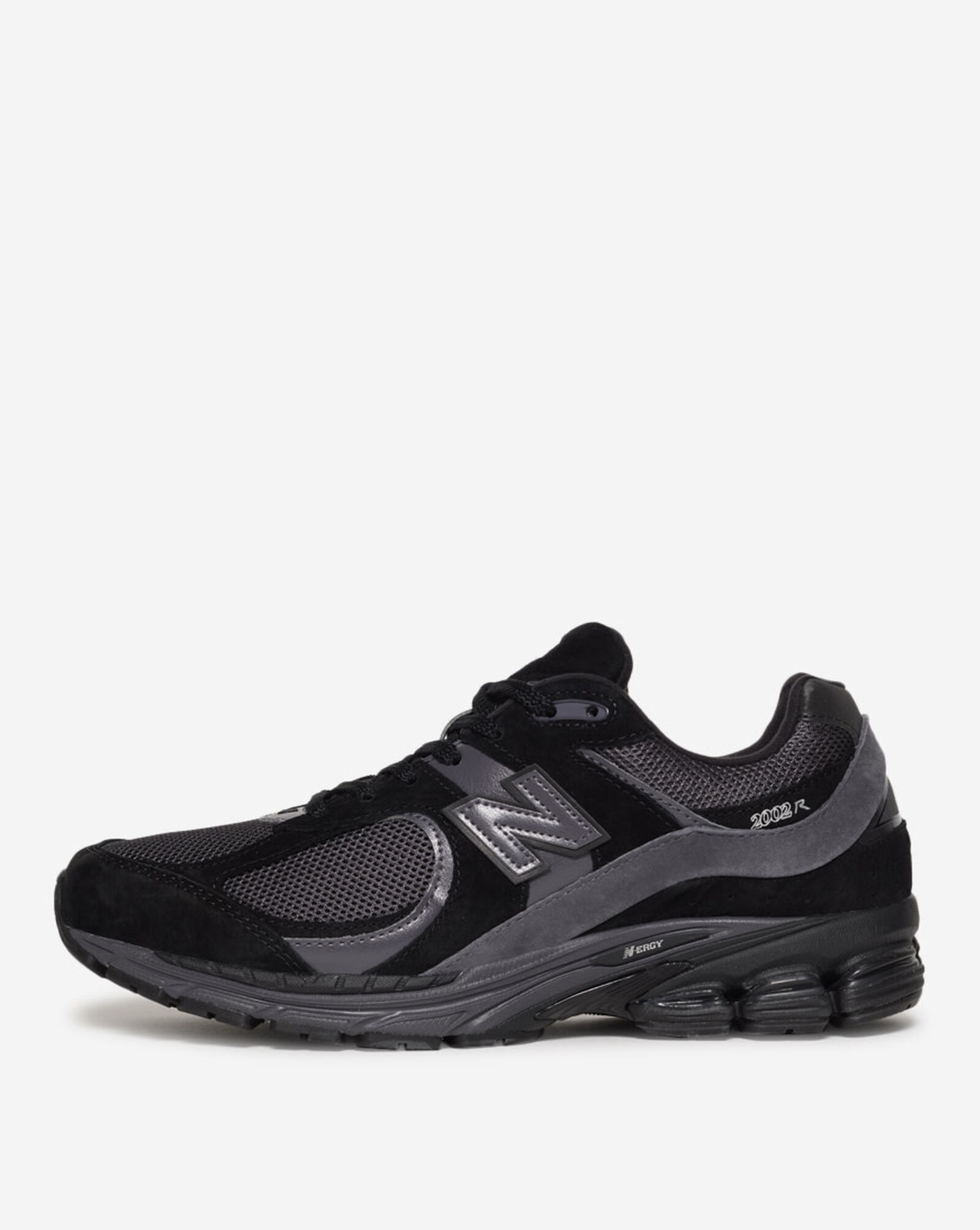 Shop New Balance 2002R M2002RBL black | SNIPES USA