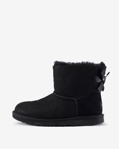 UGG® Boots, Slippers, Sandals, Moccasins & Shoes | SNIPES USA