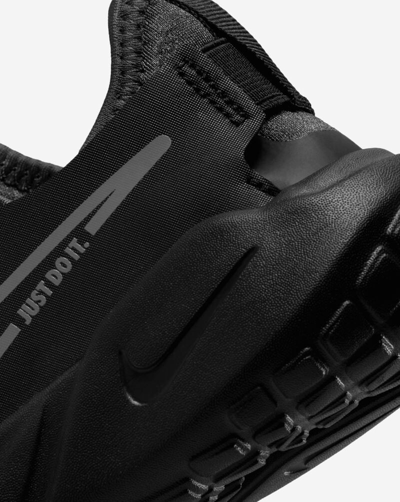 Shop Nike Pre-School Flex Runner DJ6040-001 black | SNIPES USA