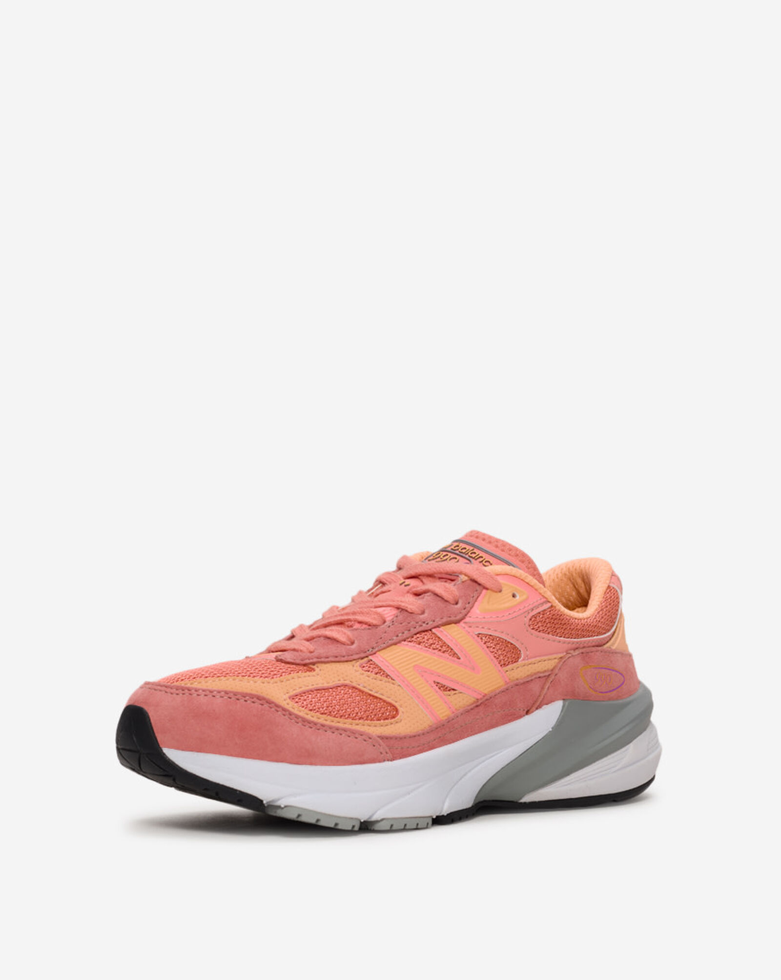 Shop New Balance Grade School 990v6 GC990SR6 pink | SNIPES USA