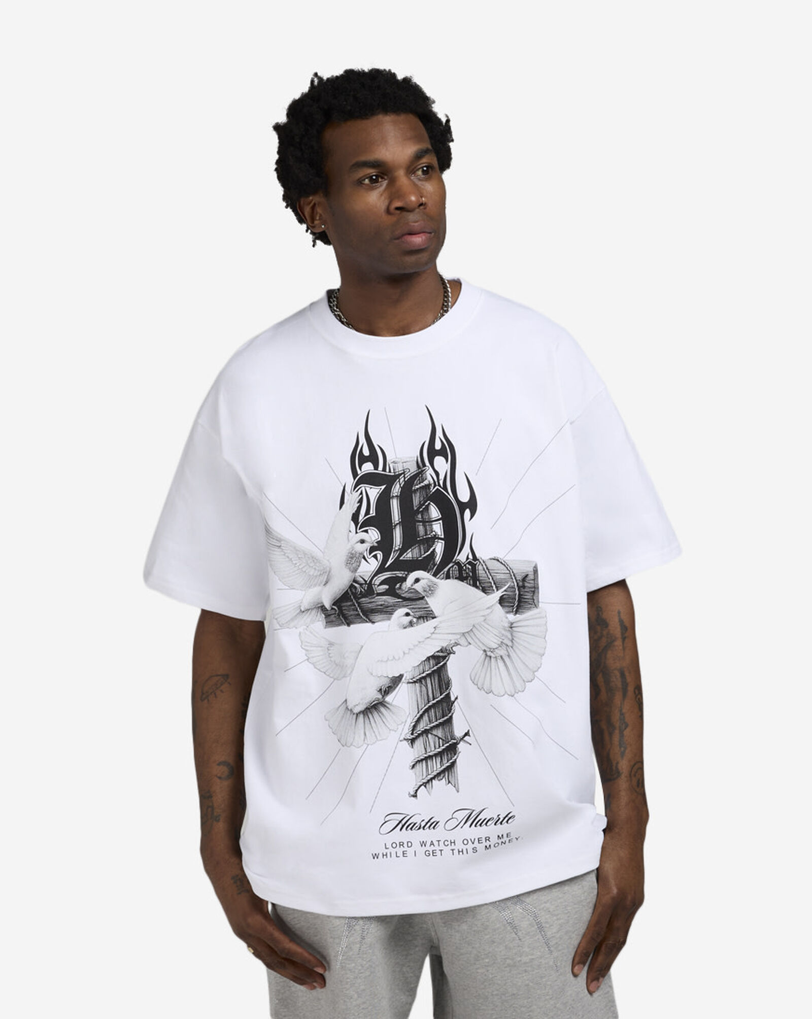 Shop Hasta Muerte Hasta Cross Doves Tee HMCROSSDVS01-WHT white | SNIPES USA