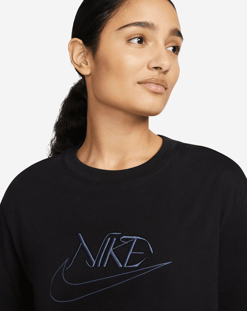 Shop Nike NSW Tee FB8203-010 black | SNIPES USA