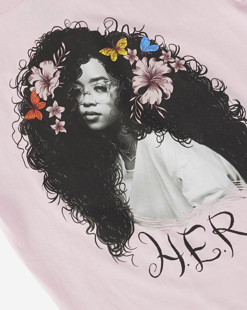 Shop Graphic Tees Grade School H.E.R. Tee HER0064B1005 pink | SNIPES USA