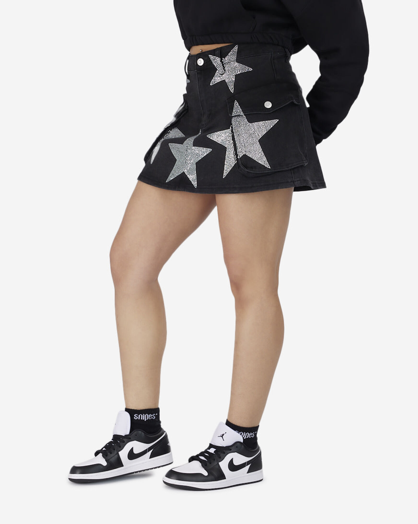 Shop Vibrant AOP Star Rhinestone Skirt XSK020-BLK black | SNIPES USA