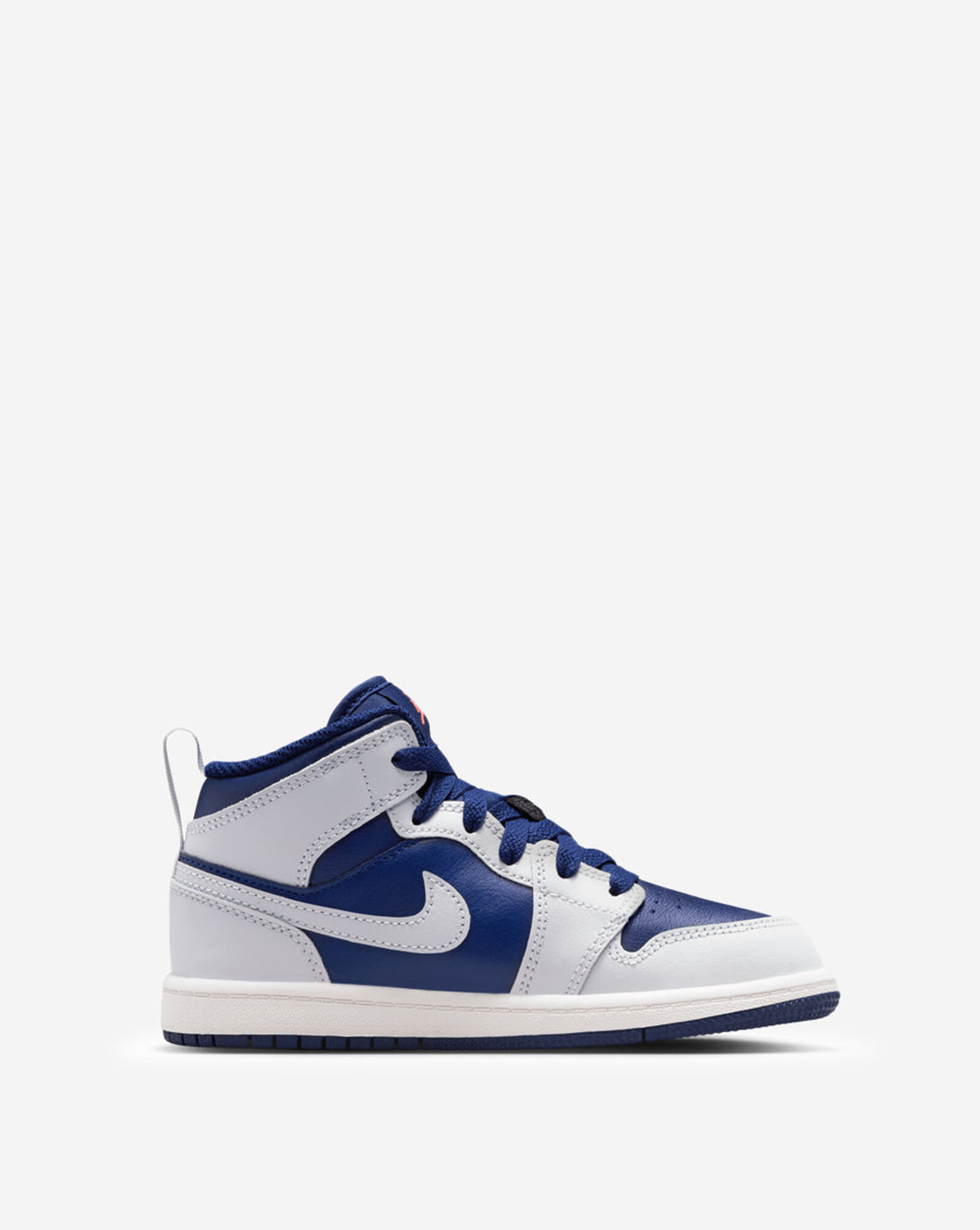 Shop Jordan Little Kids' Air Jordan 1 Mid DQ8424-403 blue | SNIPES USA