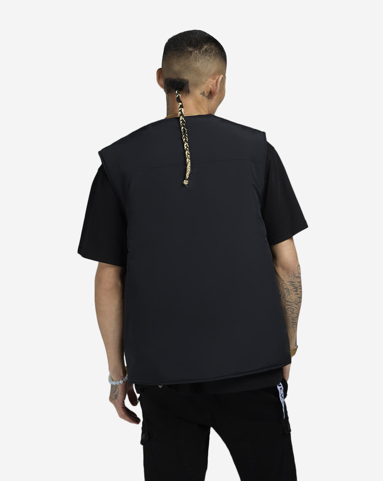 Shop SNIPES Vest SNQ424002M-BLK black | SNIPES USA