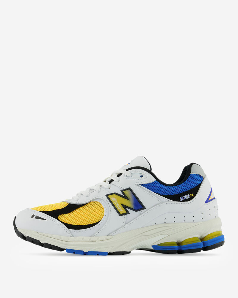 Shop Mens New Balance 2002 | SNIPES USA