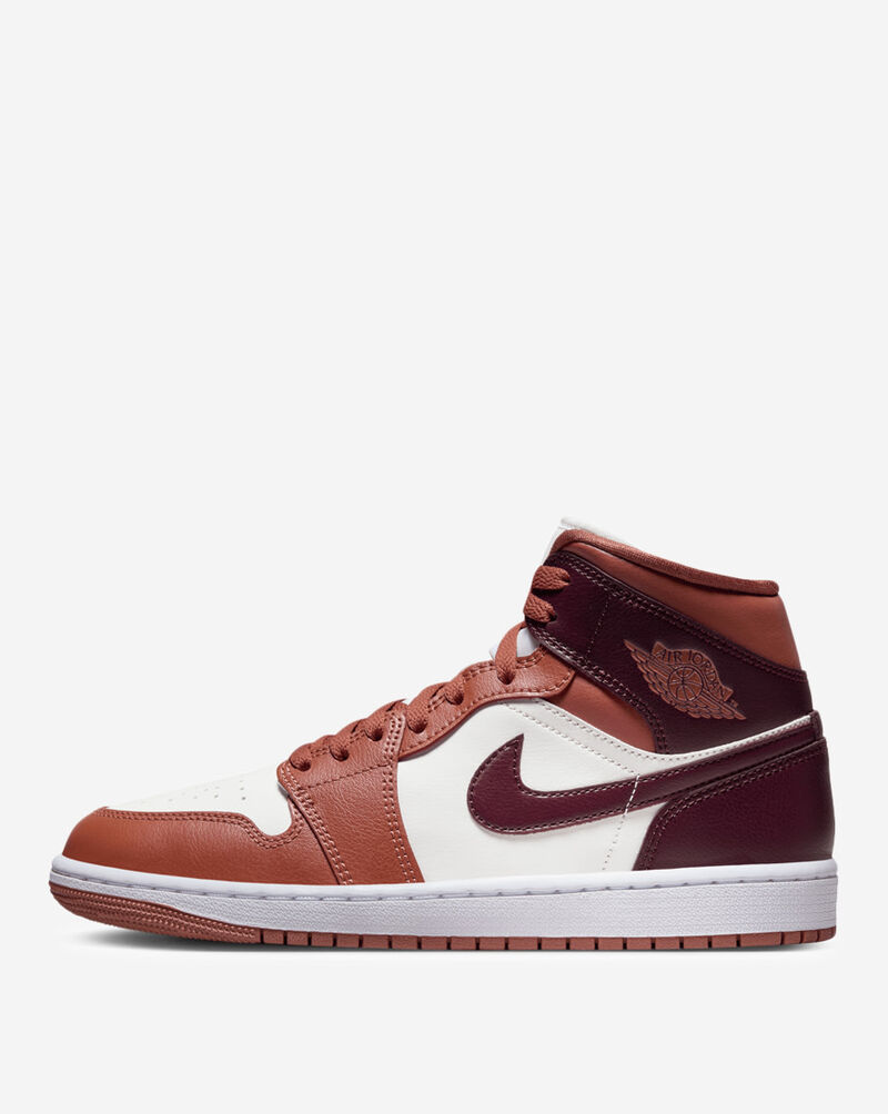 Shop Jordan Air Jordan 1 Mid BQ6472-200 orange | SNIPES USA