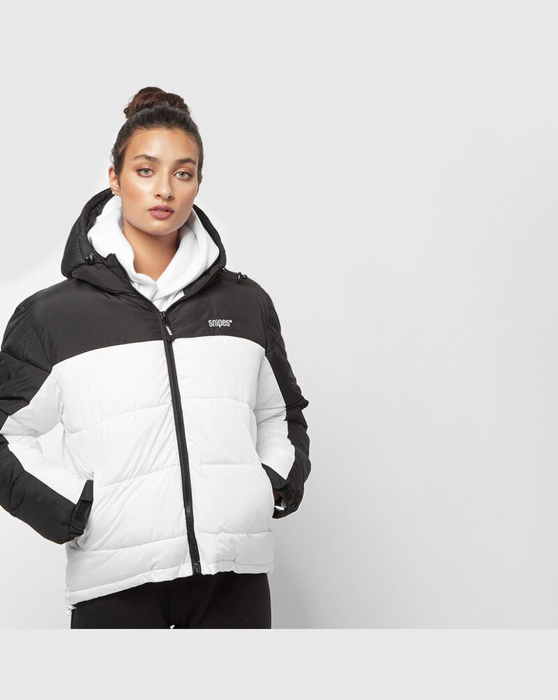 Shop SNIPES Chest Logo Block Puffer Jacket 2019-02-W-01 black | SNIPES USA