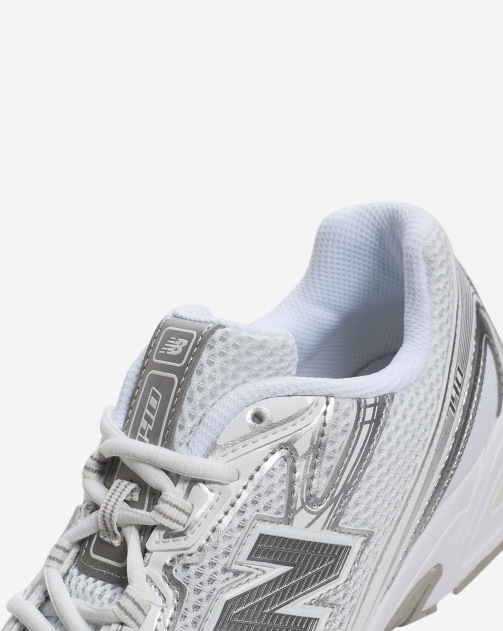 Shop New Balance Grade School 740 GR740WM white | SNIPES USA