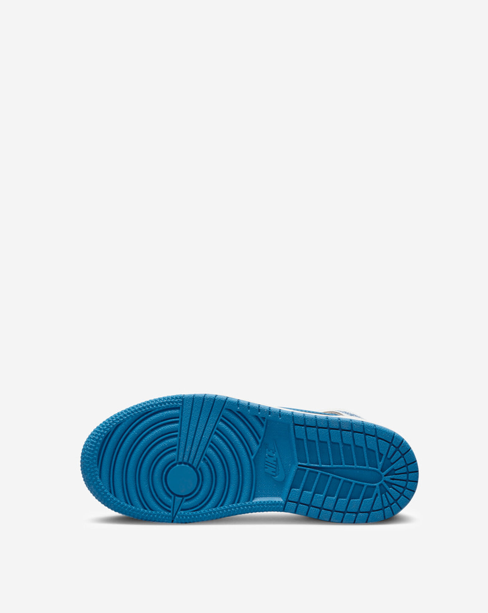 Shop Jordan Little Kids' Air Jordan 1 Mid FN7493-141 white | SNIPES USA