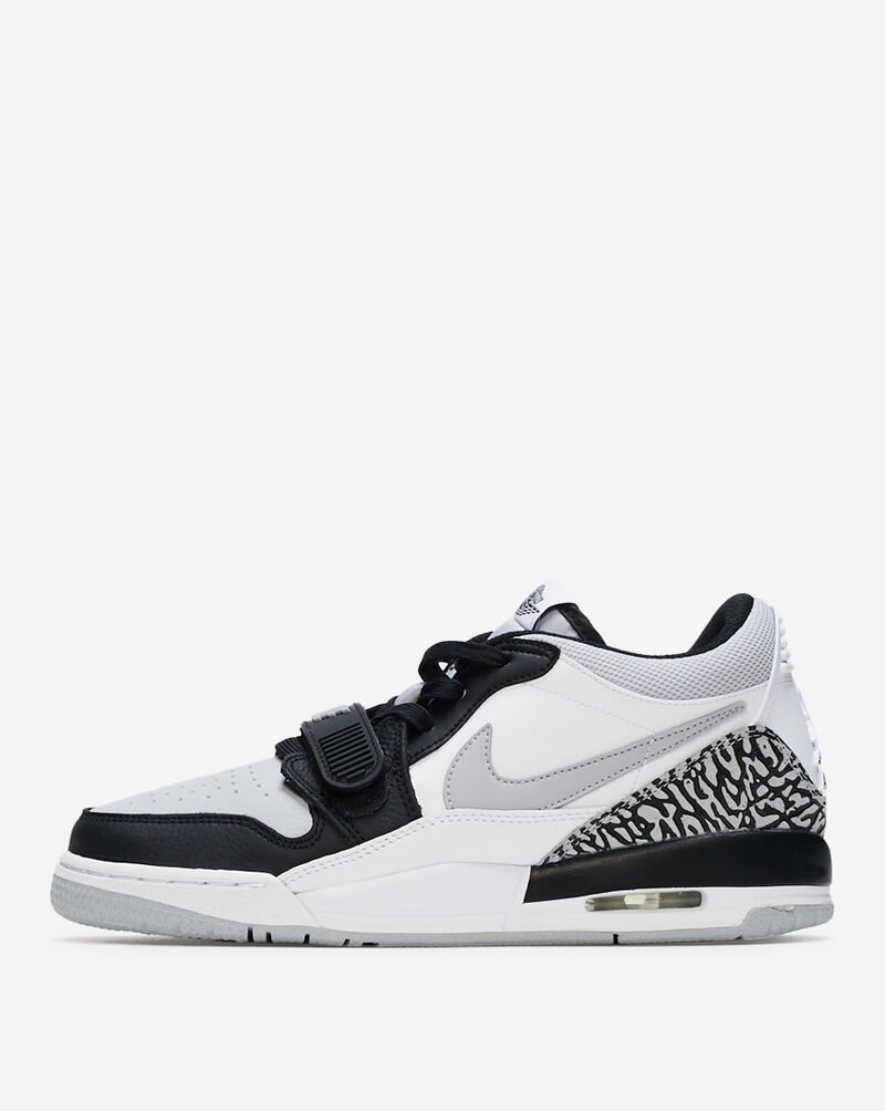 Shop Jordan Grade School Legacy 312 Low CD9054-105 black | SNIPES USA