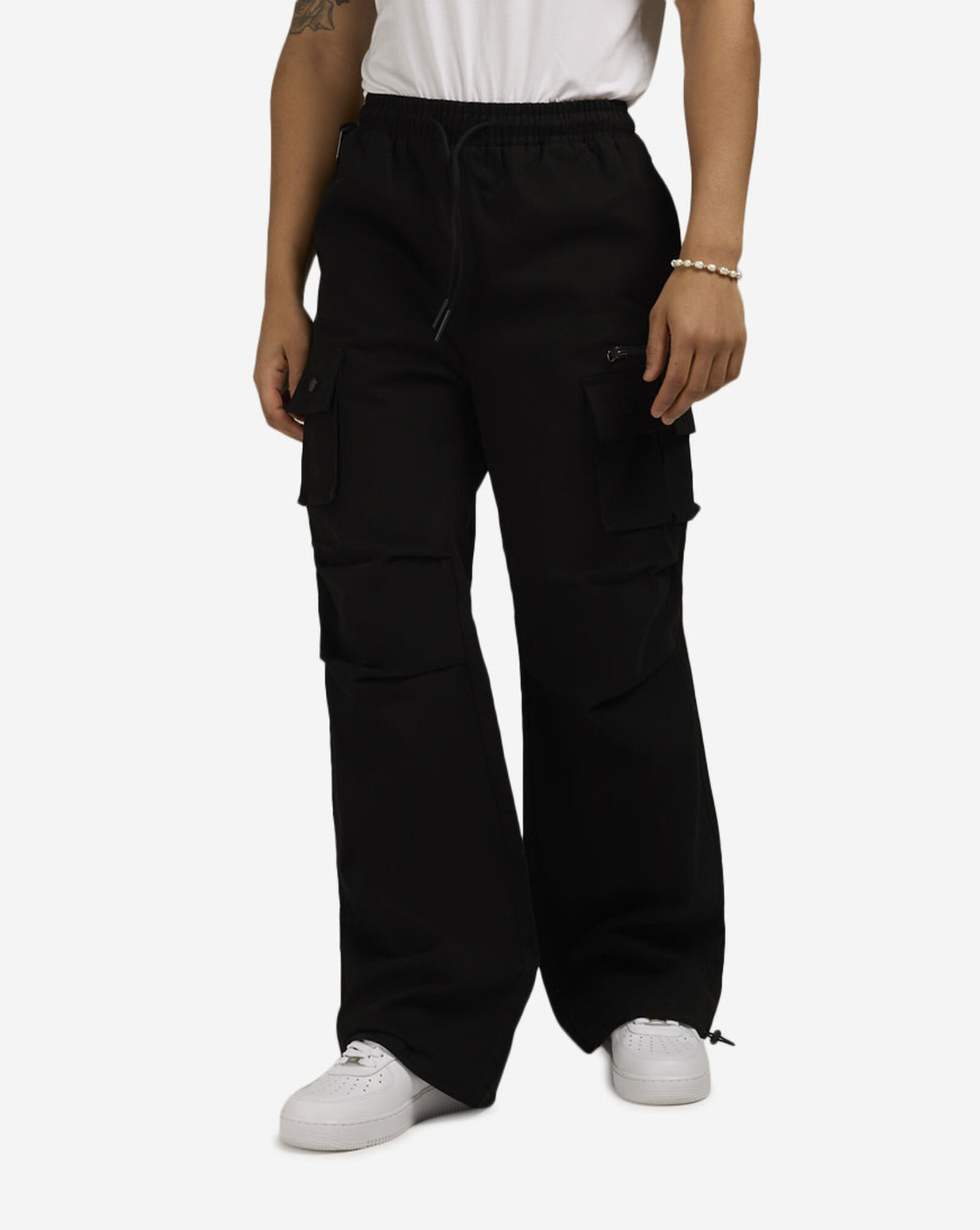 Shop American Stitch Oversized Cargo Pants SS25B905-BLK black | SNIPES USA