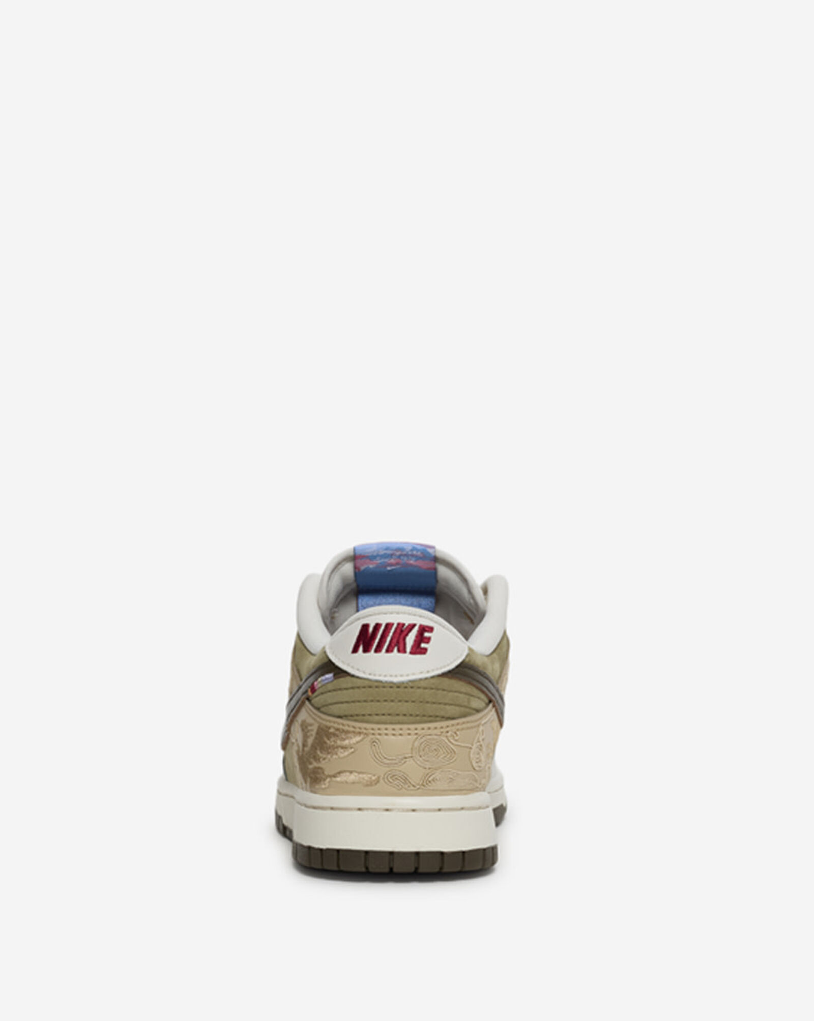 Shop Nike Dunk Low SE "LNY" IQ1118-220 brown | SNIPES USA