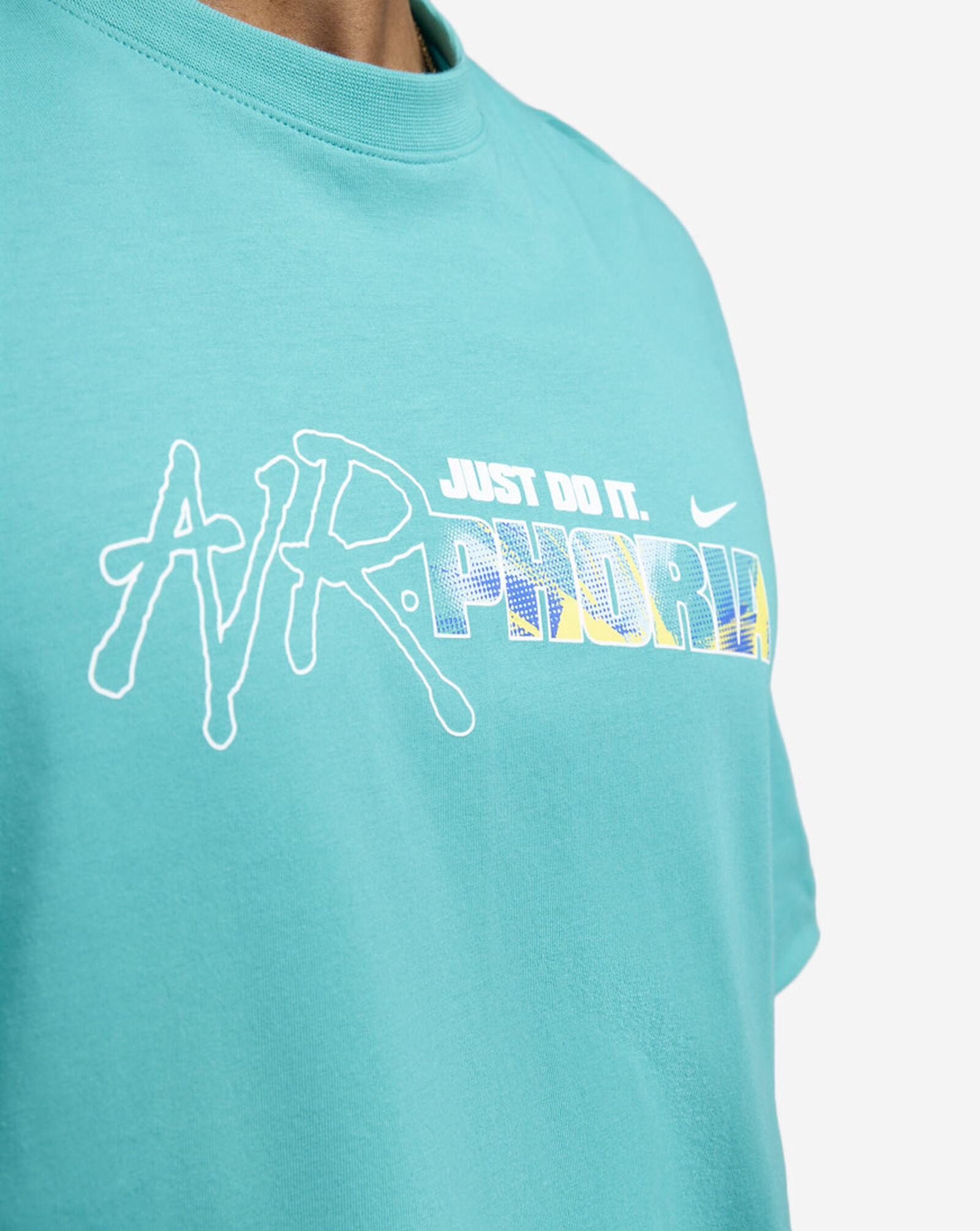 Shop Nike NSW Airphoria Tee FZ4794-345 green | SNIPES USA