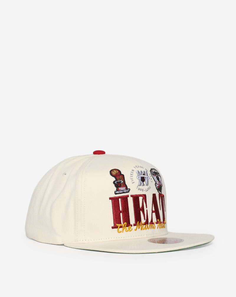 Shop Mitchell & Ness Miami Heat Reframe Retro Snapback HHSS5136 ...