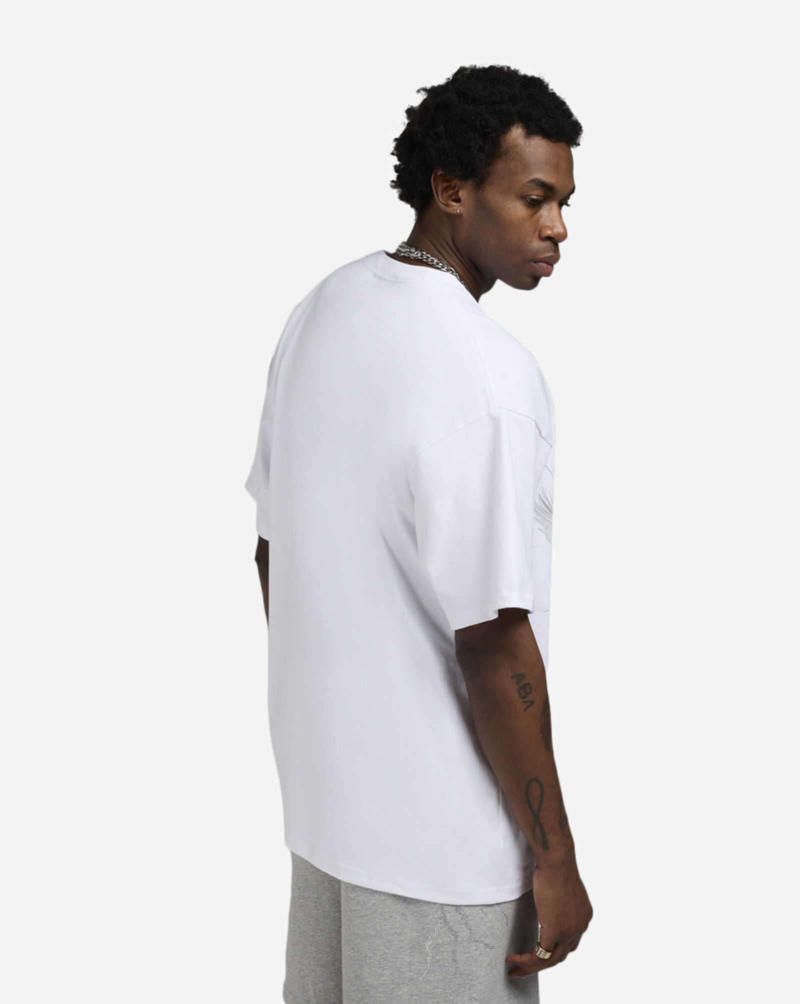 Shop Hasta Muerte Hasta Cross Doves Tee HMCROSSDVS01-WHT white | SNIPES USA