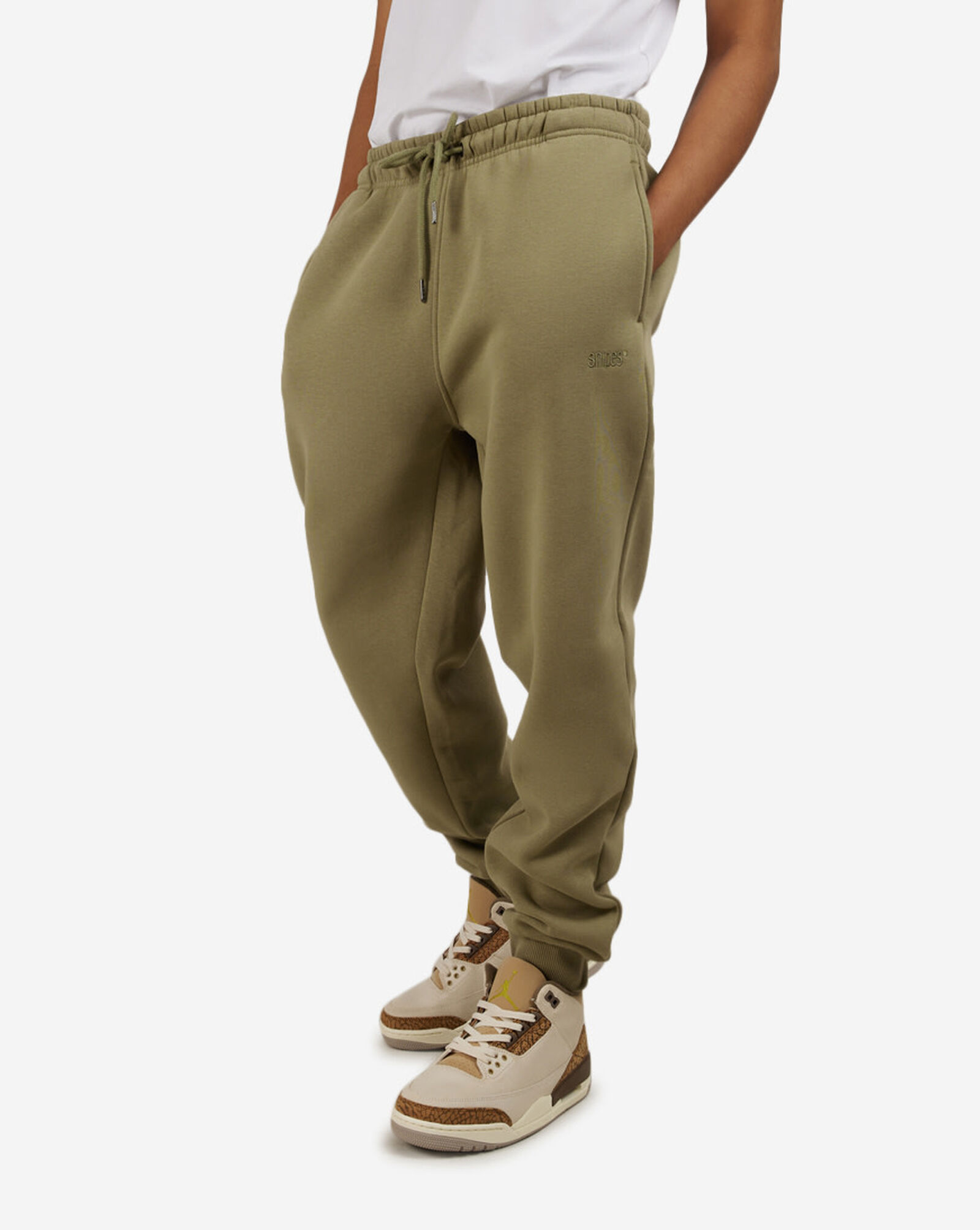 Shop SNIPES Small Logo Essential Slim Sweatpants SNQ323002M-MMD green ...