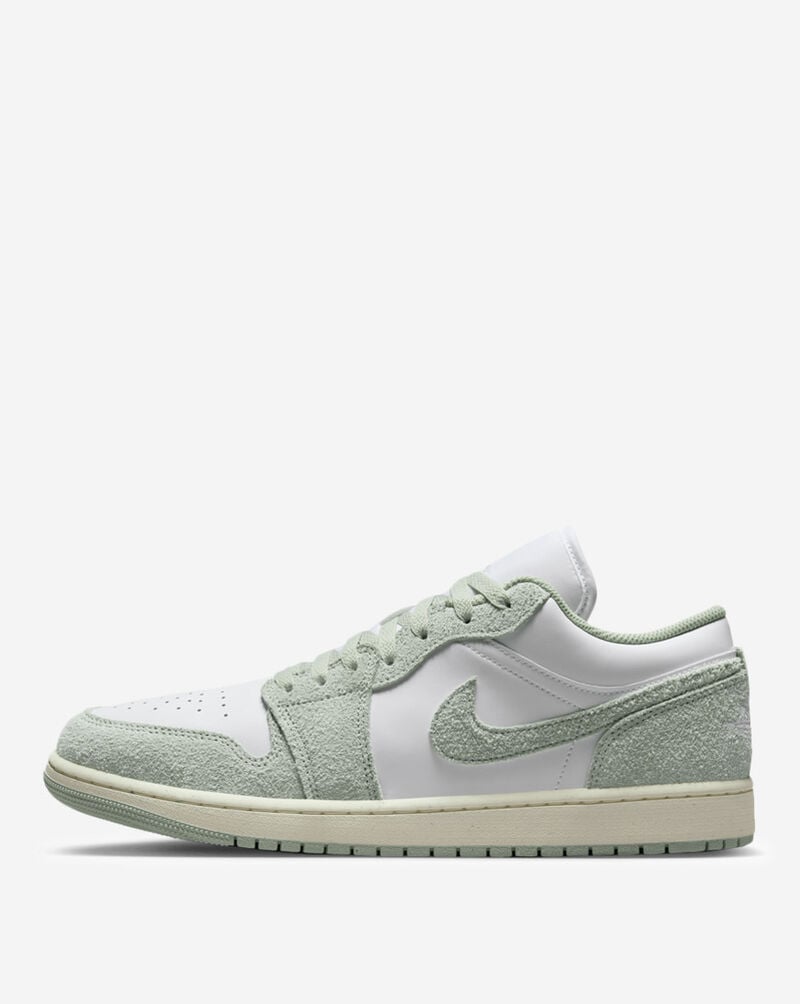Shop Jordan Air Jordan 1 Low SE FN5214-131 white | SNIPES USA