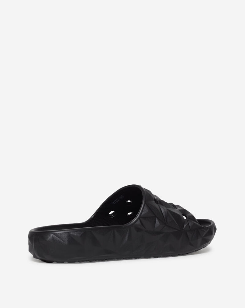 Shop Crocs Geometric Slides 209608-001 black | SNIPES USA