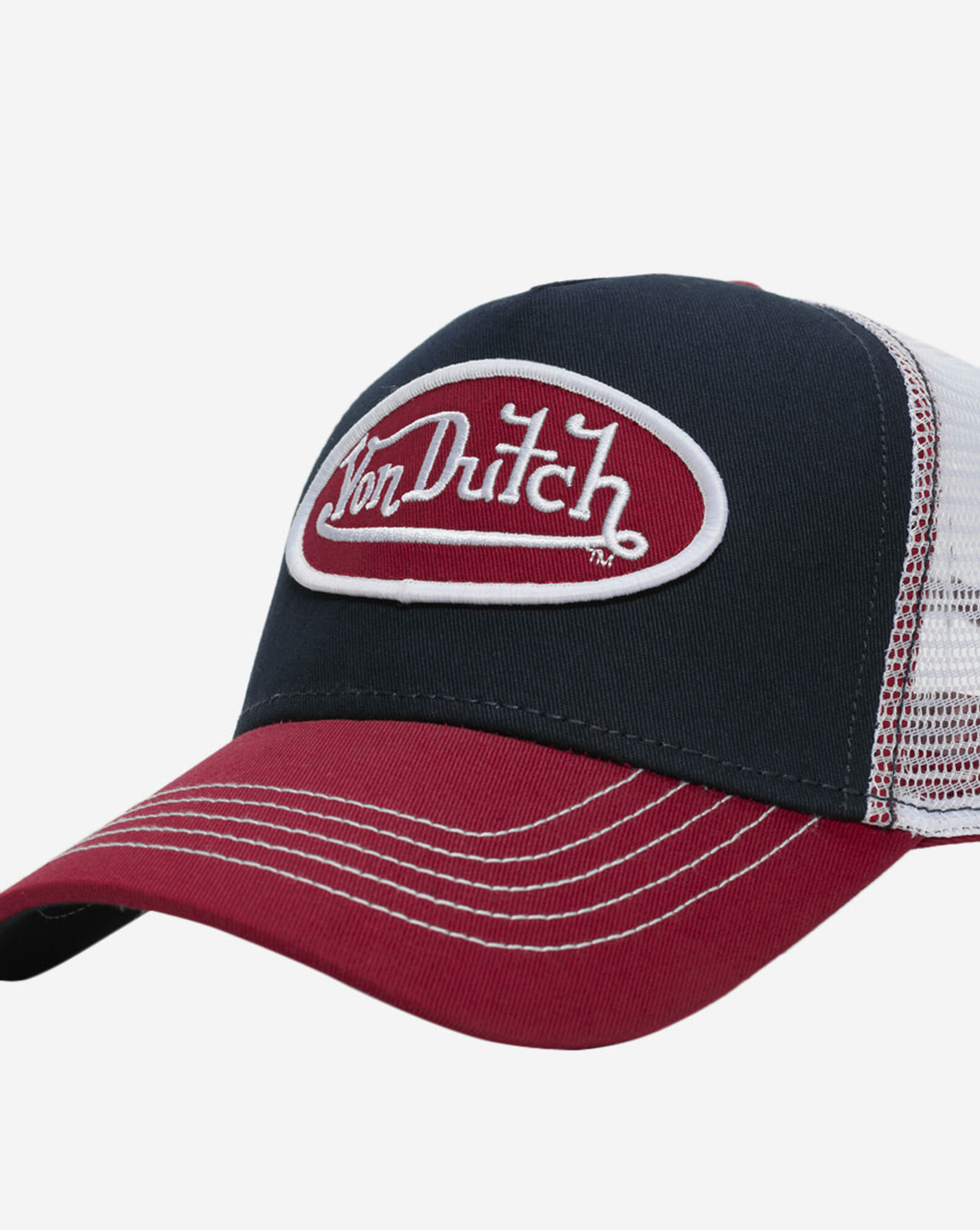 Shop Von Dutch Staple Trucker Hat VDHT205 red | SNIPES USA