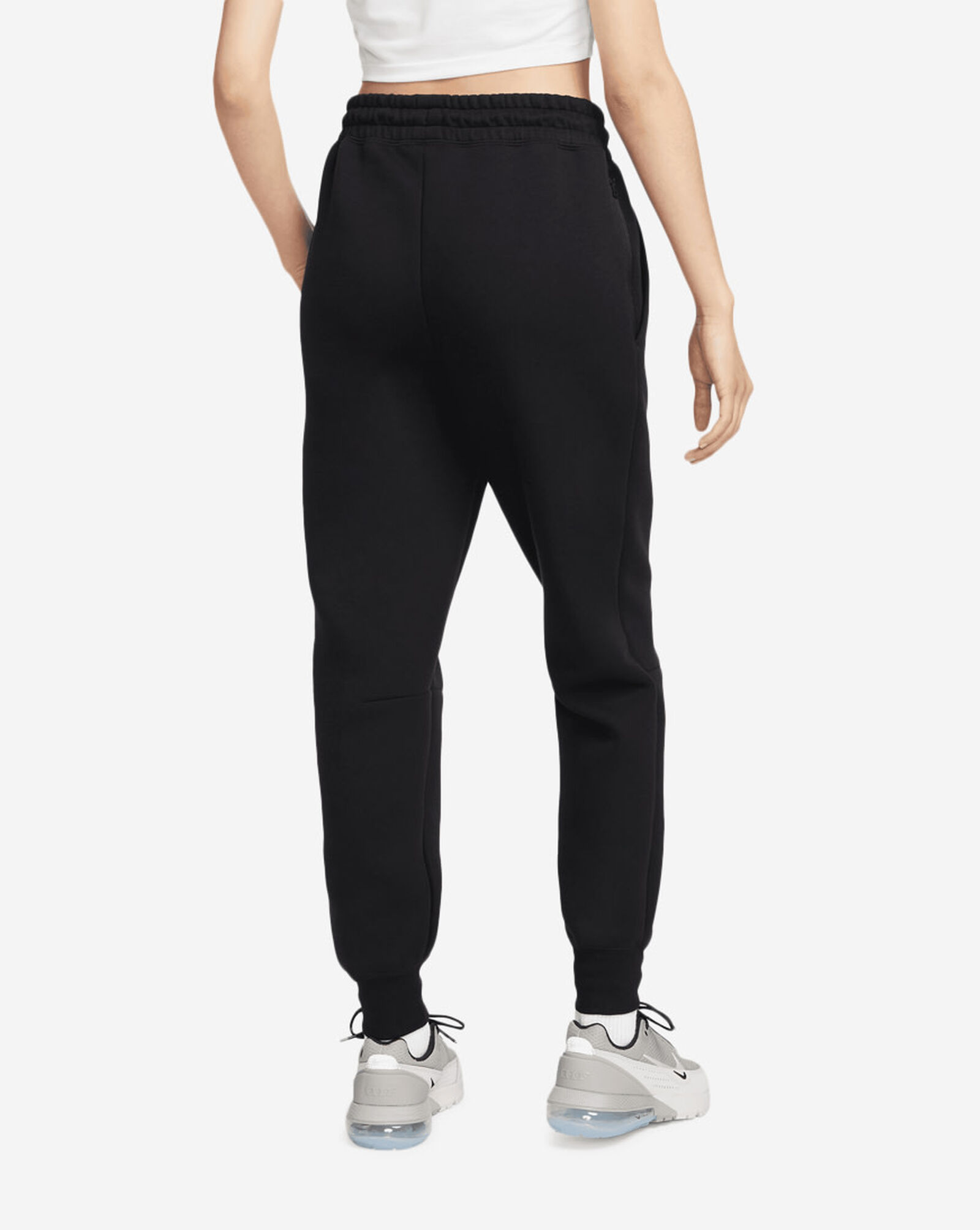 Shop Nike NSW Tech Fleece Joggers FB8330-010 black | SNIPES USA