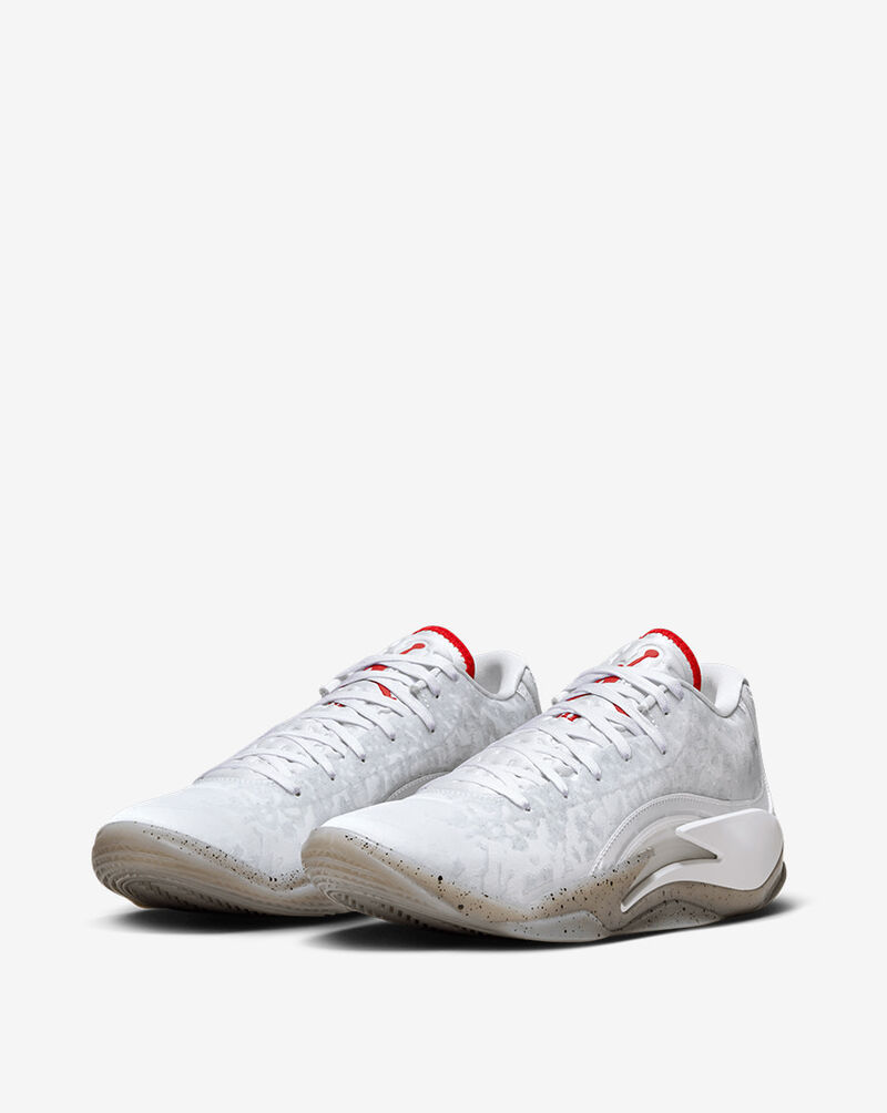 Shop Jordan Zion 3 DR0675-106 white | SNIPES USA