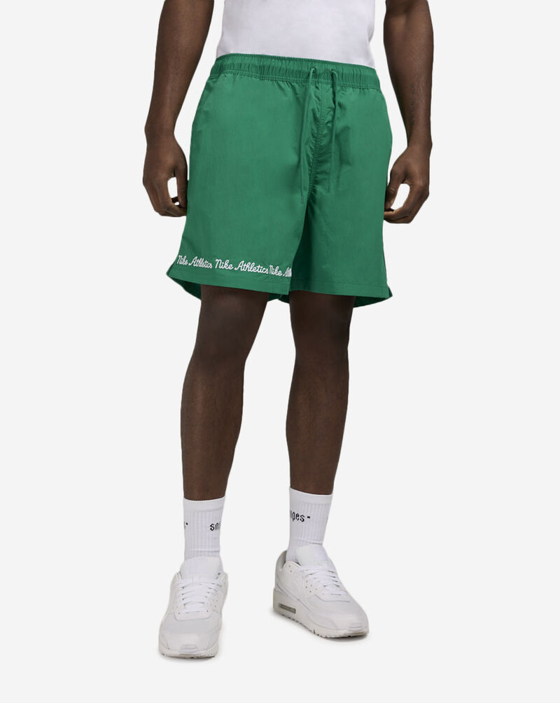 Shop Nike NSW Club Flow Shorts FV5661-365 green | SNIPES USA