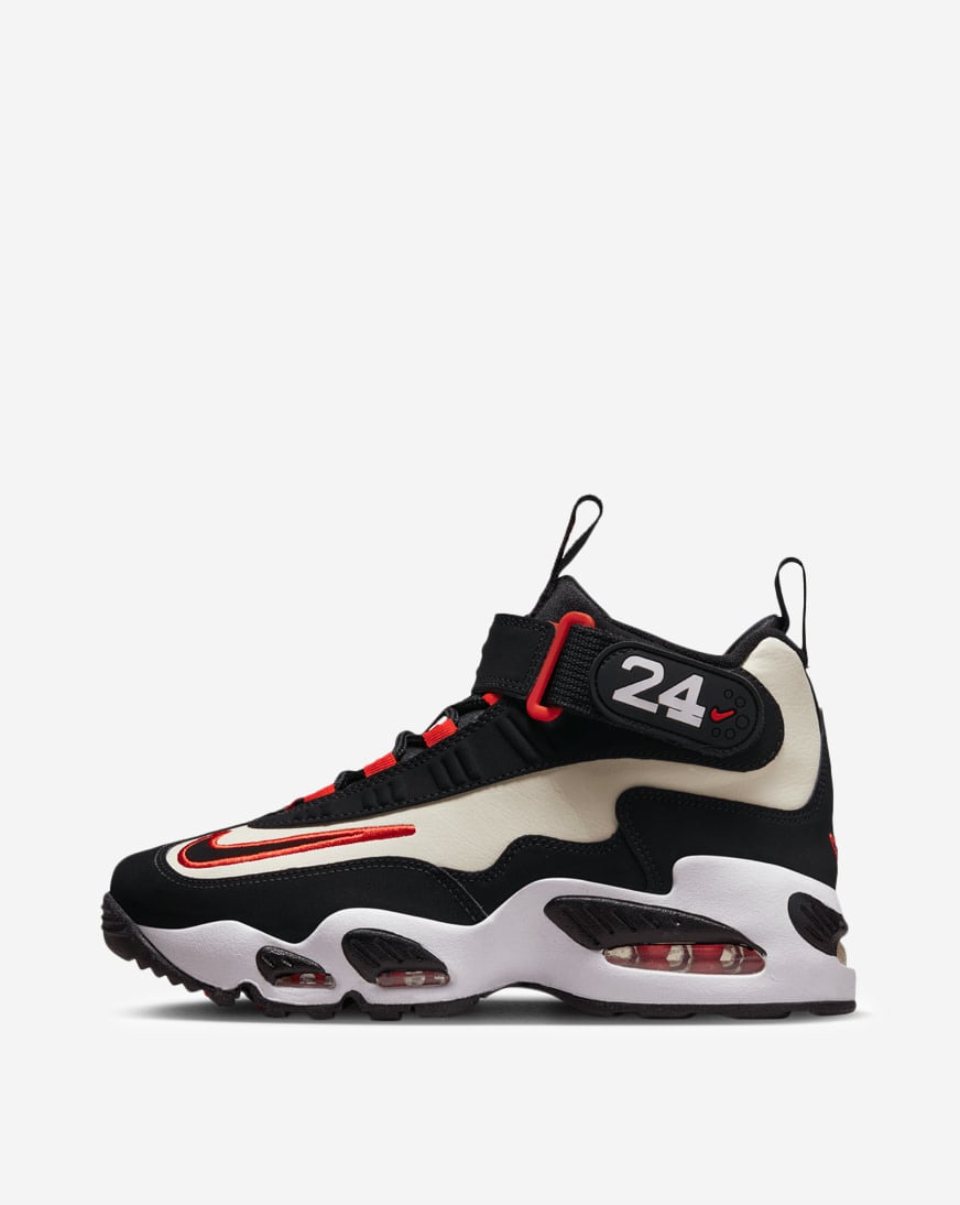 Shop Nike Grade School Air Griffey Max 1 DZ5280-100 white | SNIPES USA
